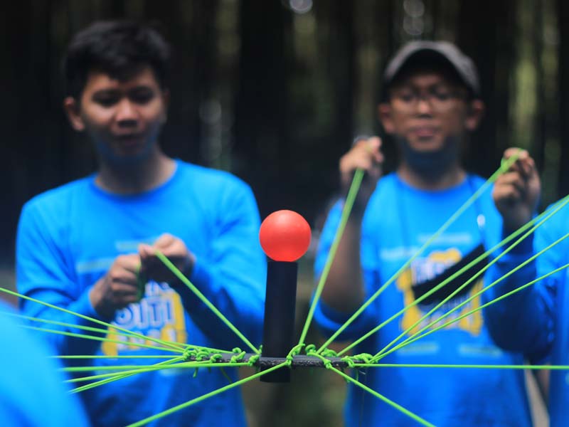 Outbound-Team-Building-Bogor – The Carpenter Outdoor